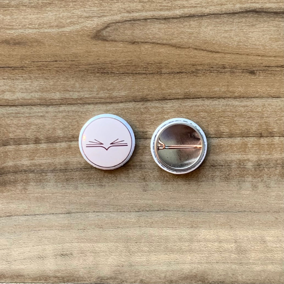 Birdy's Button – Birdy's Bookstore